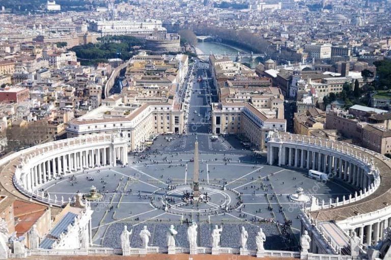 Simetría en la arquitectura y su tipologia - Arquitectura Pura