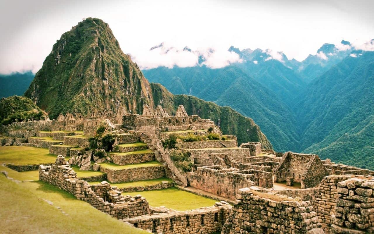 Arquitectura Inca, Historia, materiales y obras importantes