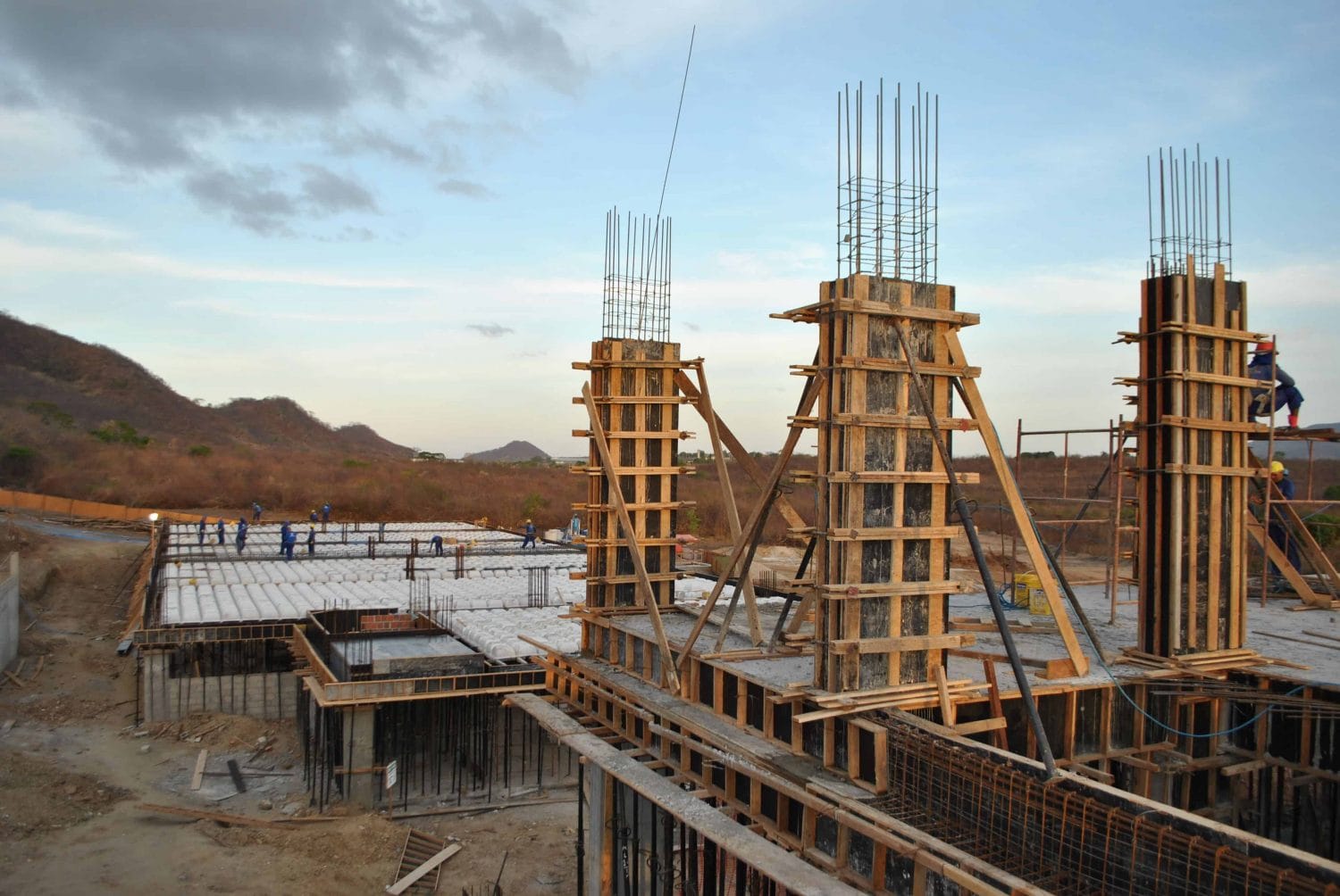 Estructuras en la construcción (Tipos y materiales) - Arquitectura Pura